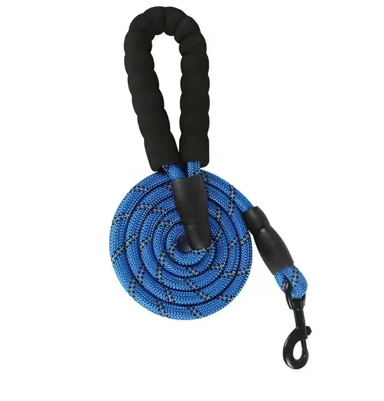 Heavy Duty Dog Leash – Wild Paws Outdoors